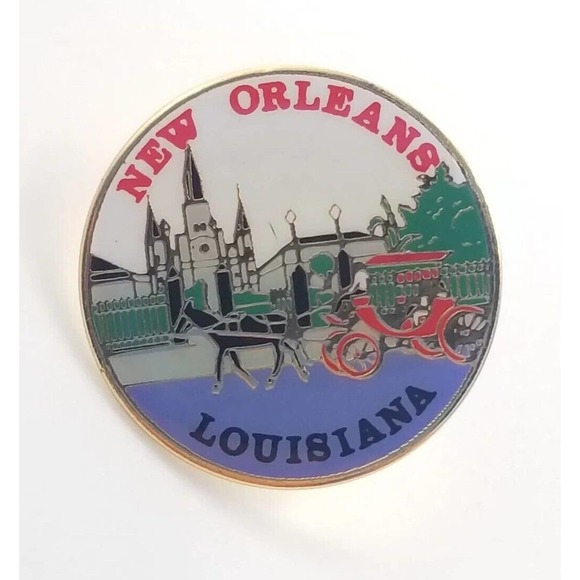 Unmarked | Accessories | New Orleans Louisiana St Louis Cathedral Horse ...